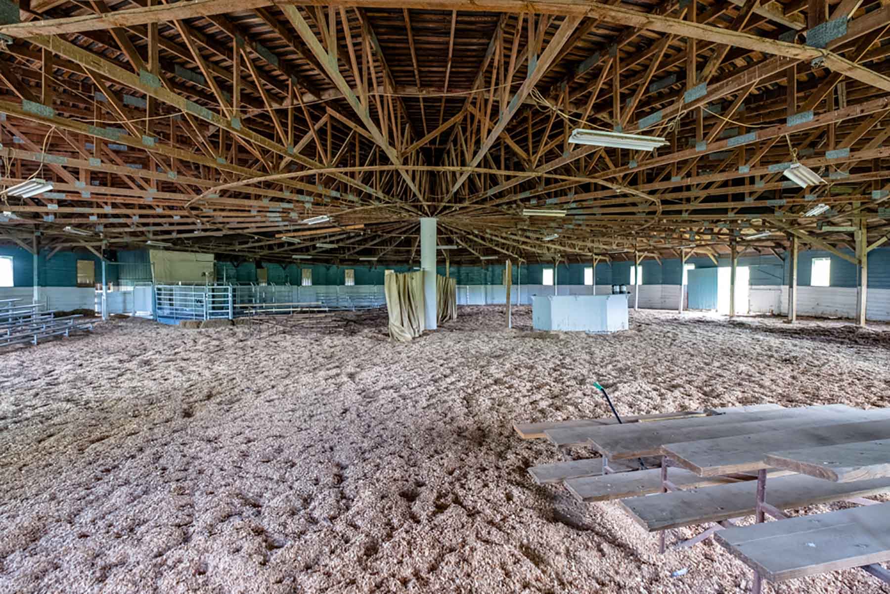 Woodside Farms - Past Auction - Virginia - Hall and Hall