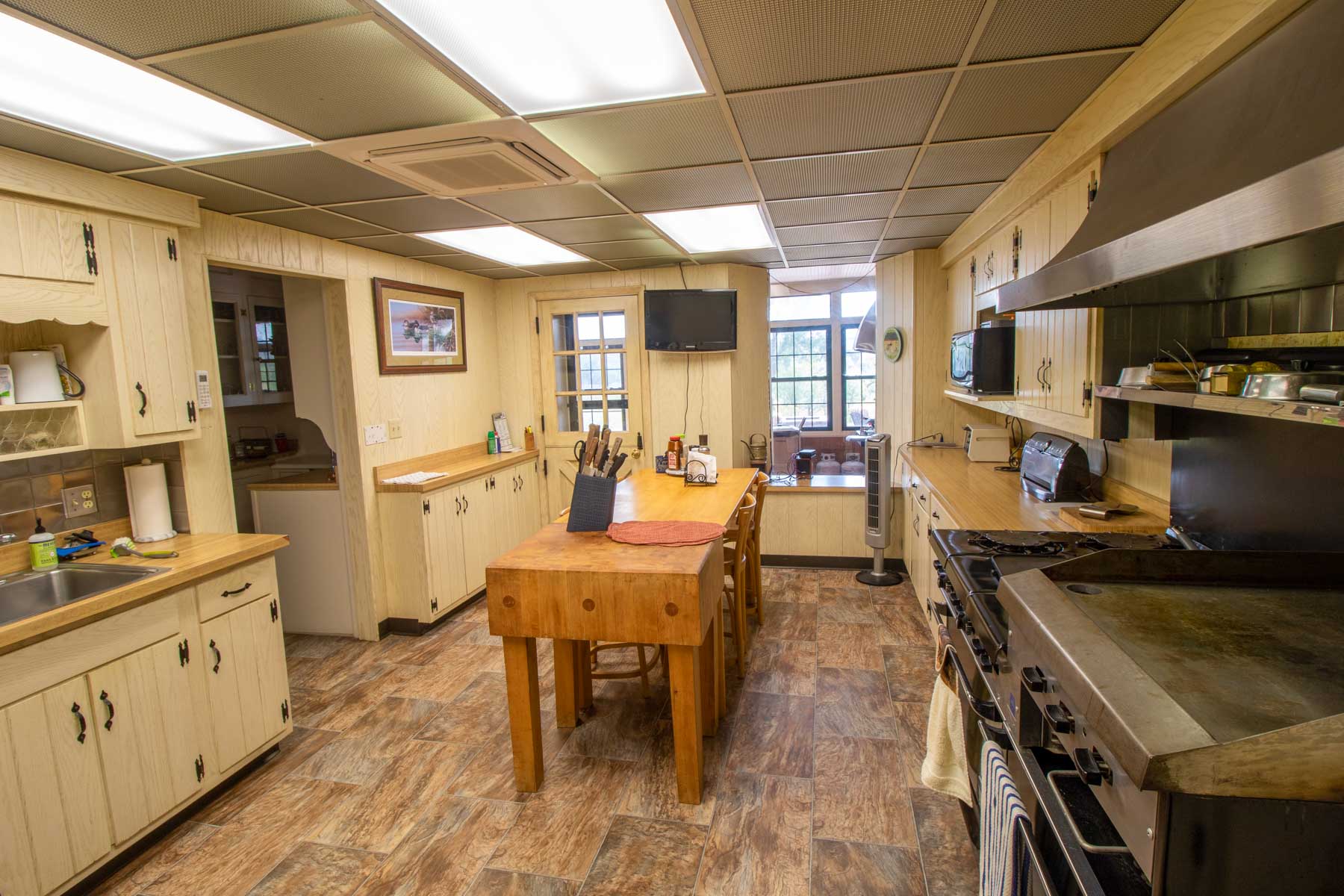 Bixby Ranch - Sold - Wyoming - Hall and Hall