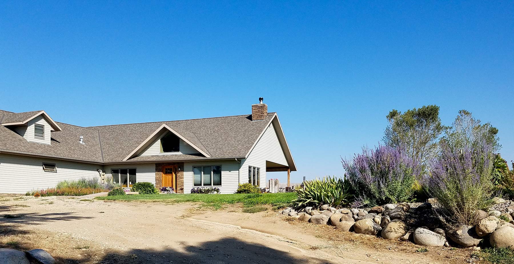 Diamond S Ranch - Sold - Wyoming - Hall and Hall