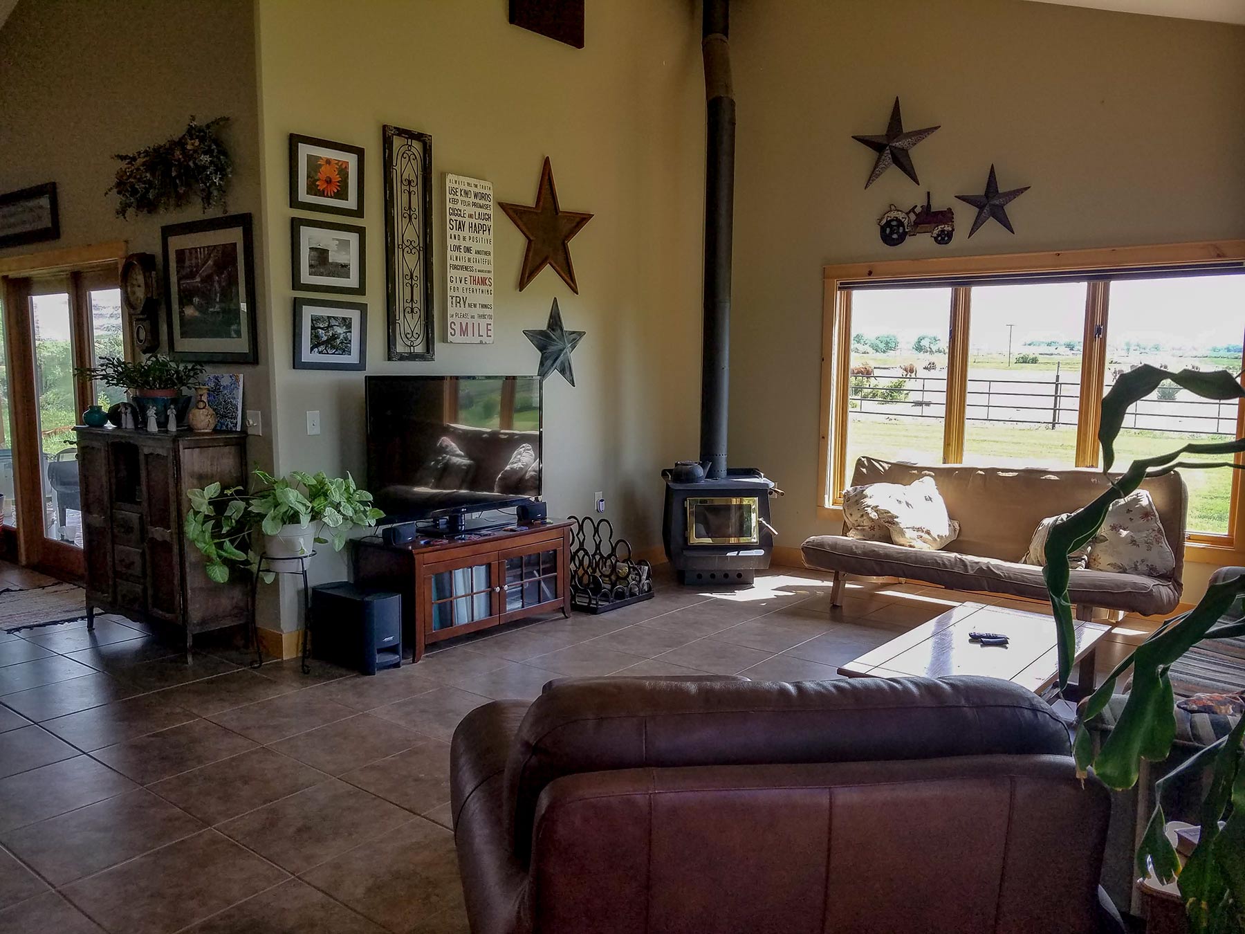 Diamond S Ranch - Sold - Wyoming - Hall and Hall