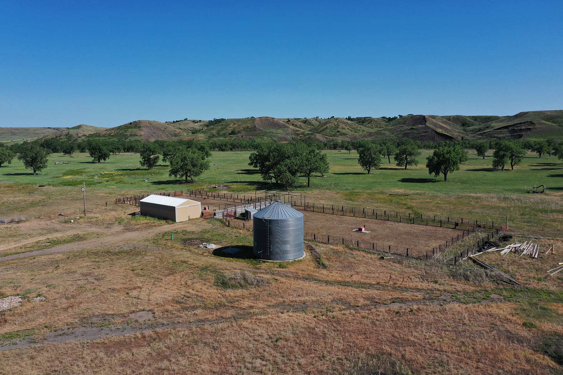Cheyenne River Ranch - Sold - South Dakota - Hall and Hall