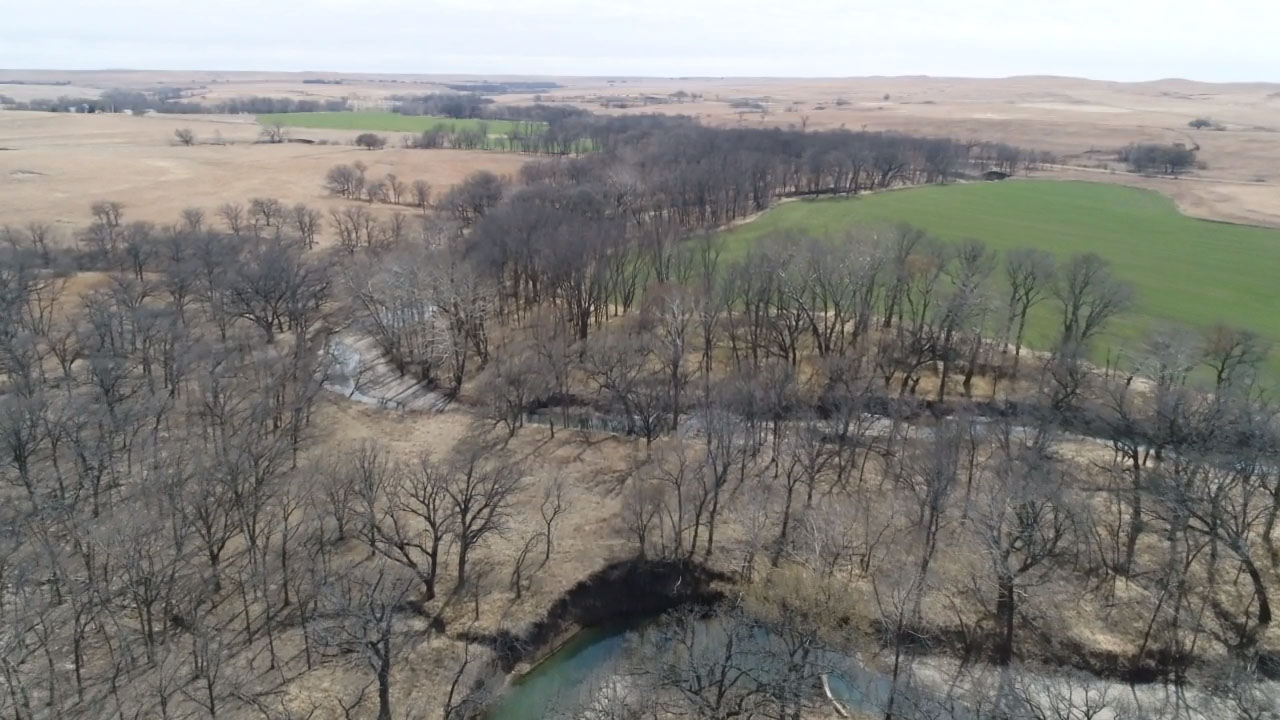 Cowan Farm & Ranch - Past Auction - Kansas - Hall and Hall