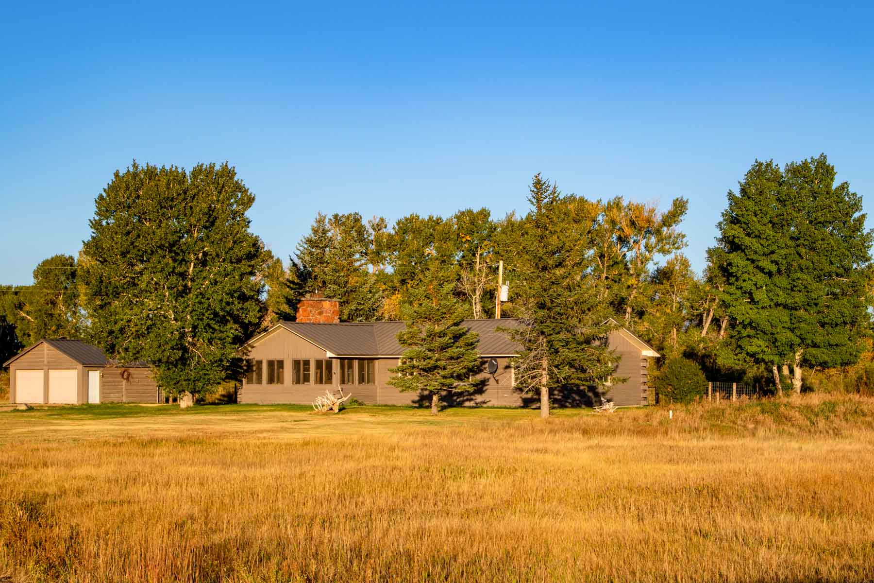Flying Y Ranch - Hall and Hall