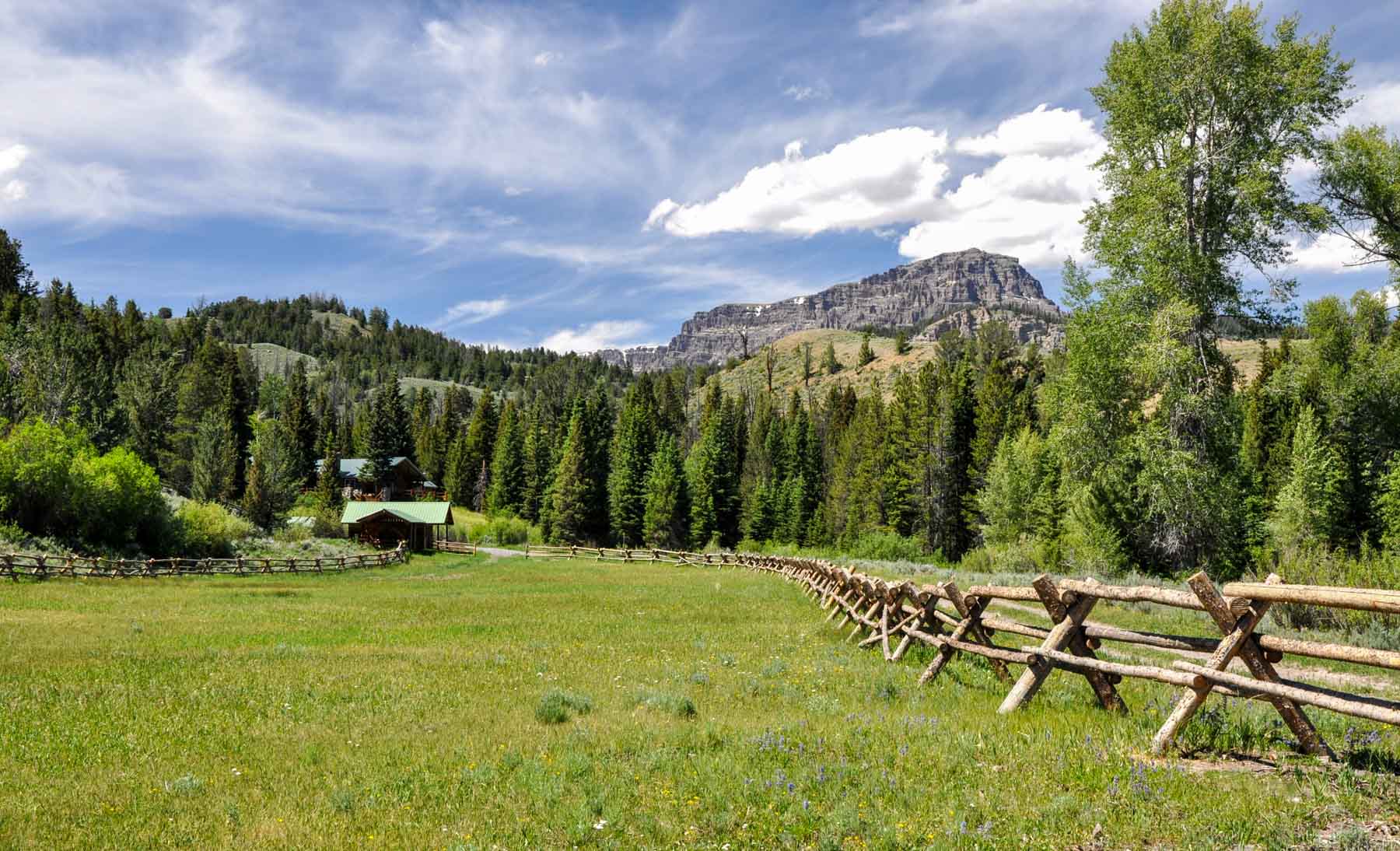 Diamond G Ranch - Sold - Wyoming - Hall and Hall