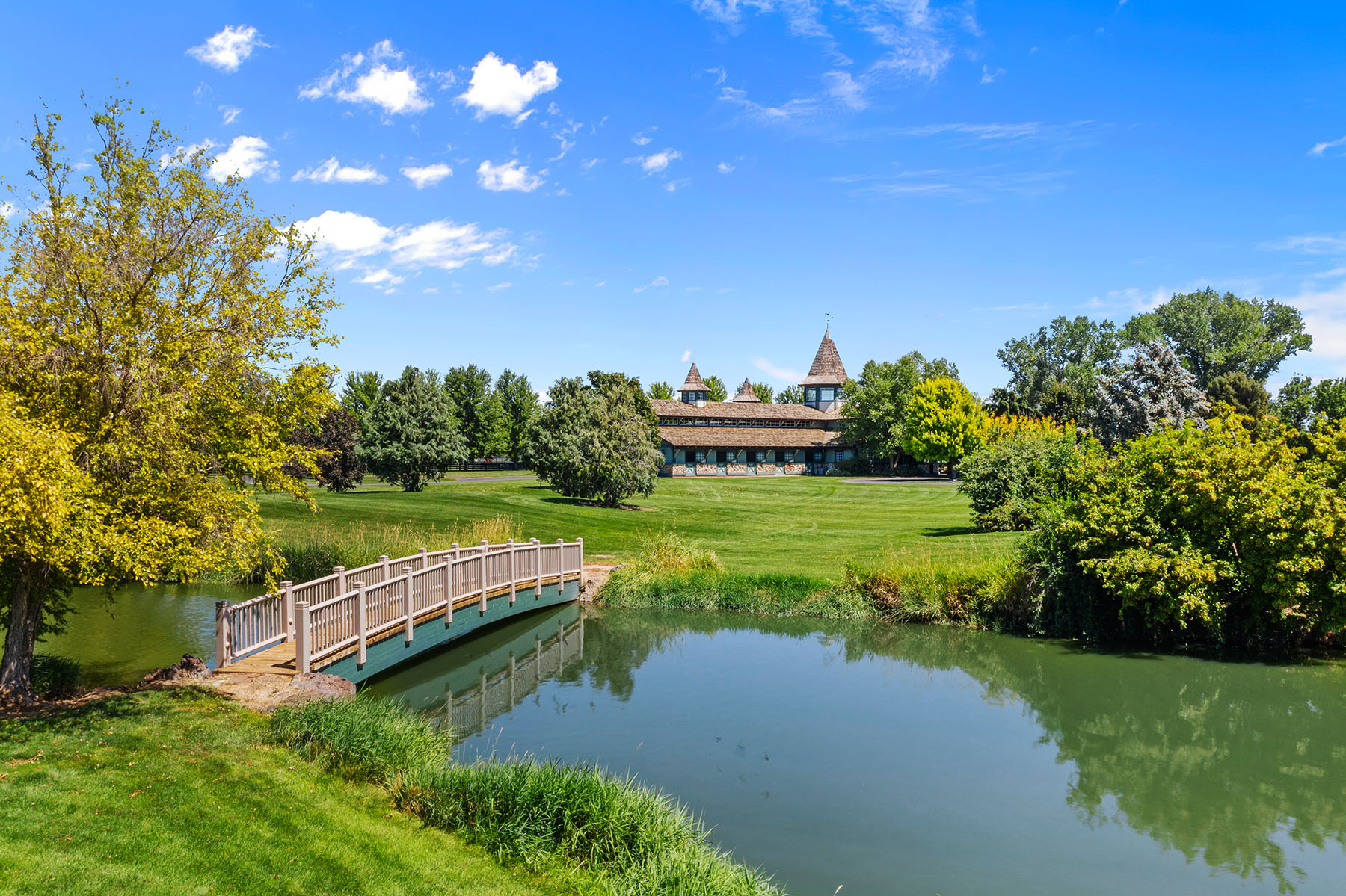 Parma Lodge and Stables - For Sale - Idaho - Hall and Hall