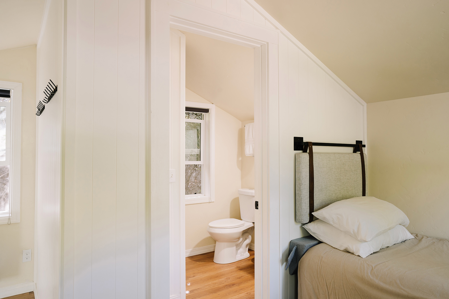 Mackay Bar Outfitters & Guest Ranch - For Sale - Idaho - Hall and Hall