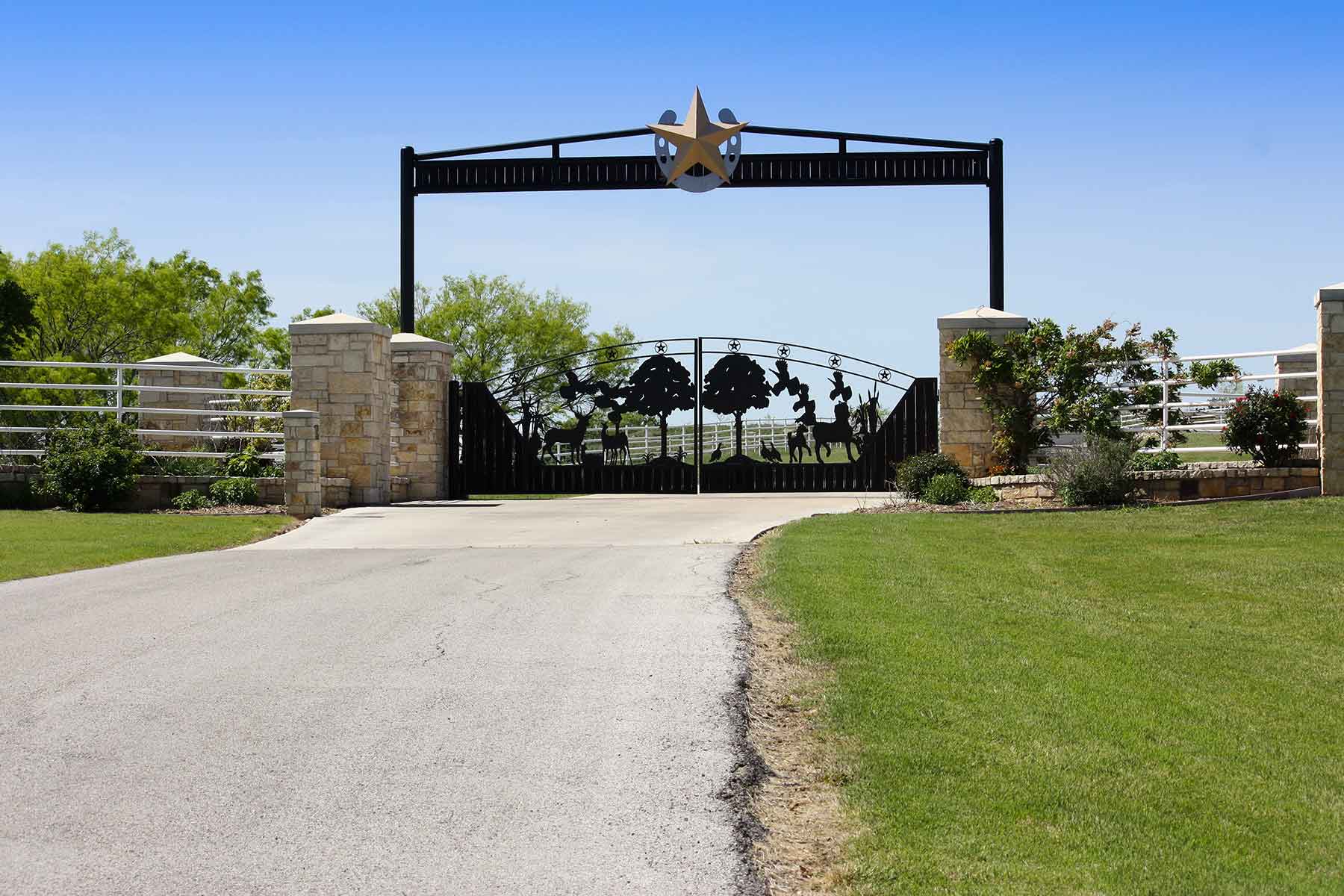 Lucky Star Ranch - Sold - Texas - Hall and Hall