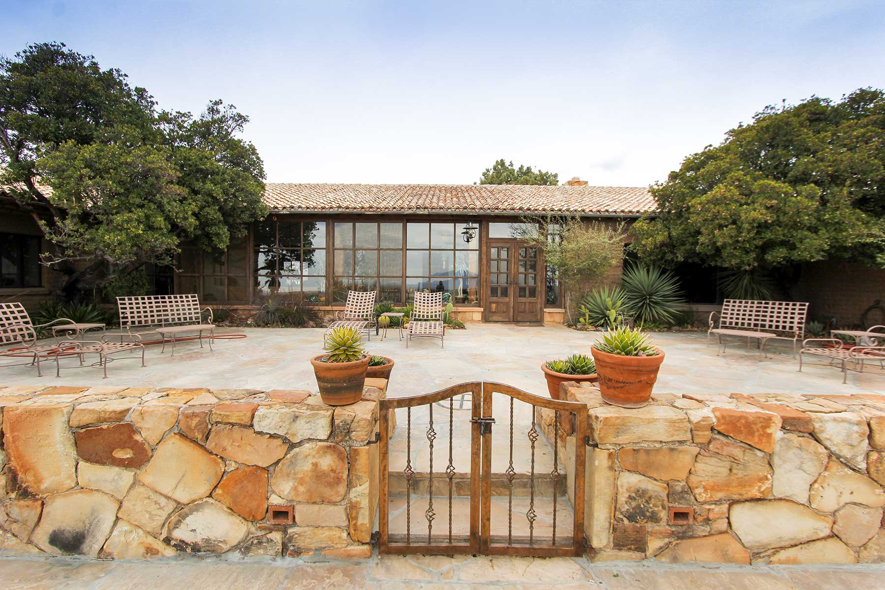 Mission Oaks Ranch - Sold - Arizona - Hall and Hall