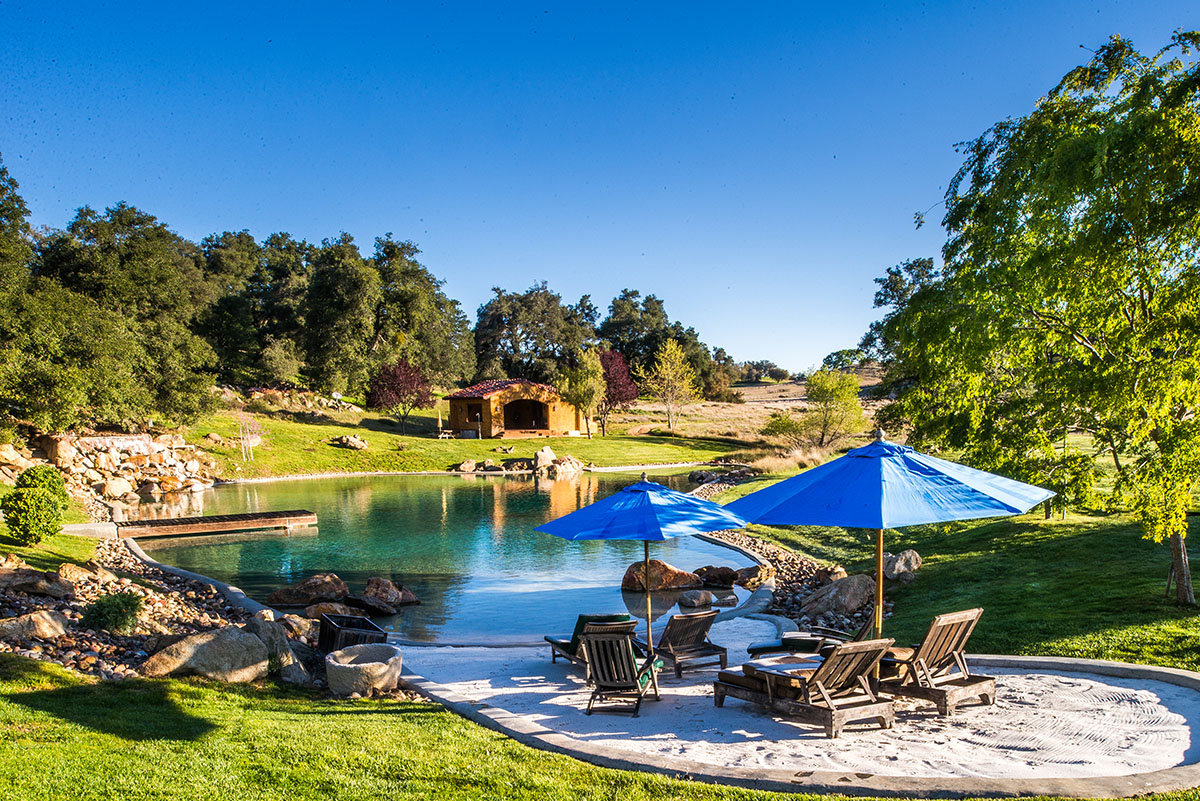 Los Robles Ranch - Sold - California - Hall and Hall