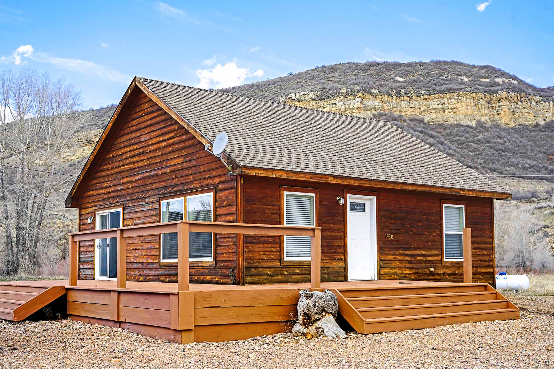 Ghost Ranch - Sold - Colorado - Hall and Hall