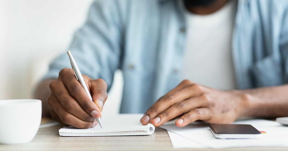 Advantages of Letting a Professional Editor Work on Your Definition Essay