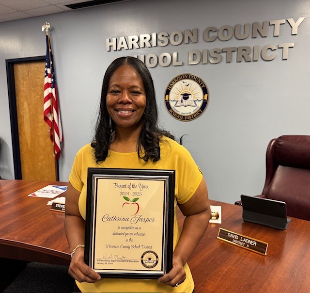 Harrison County School District - HOME