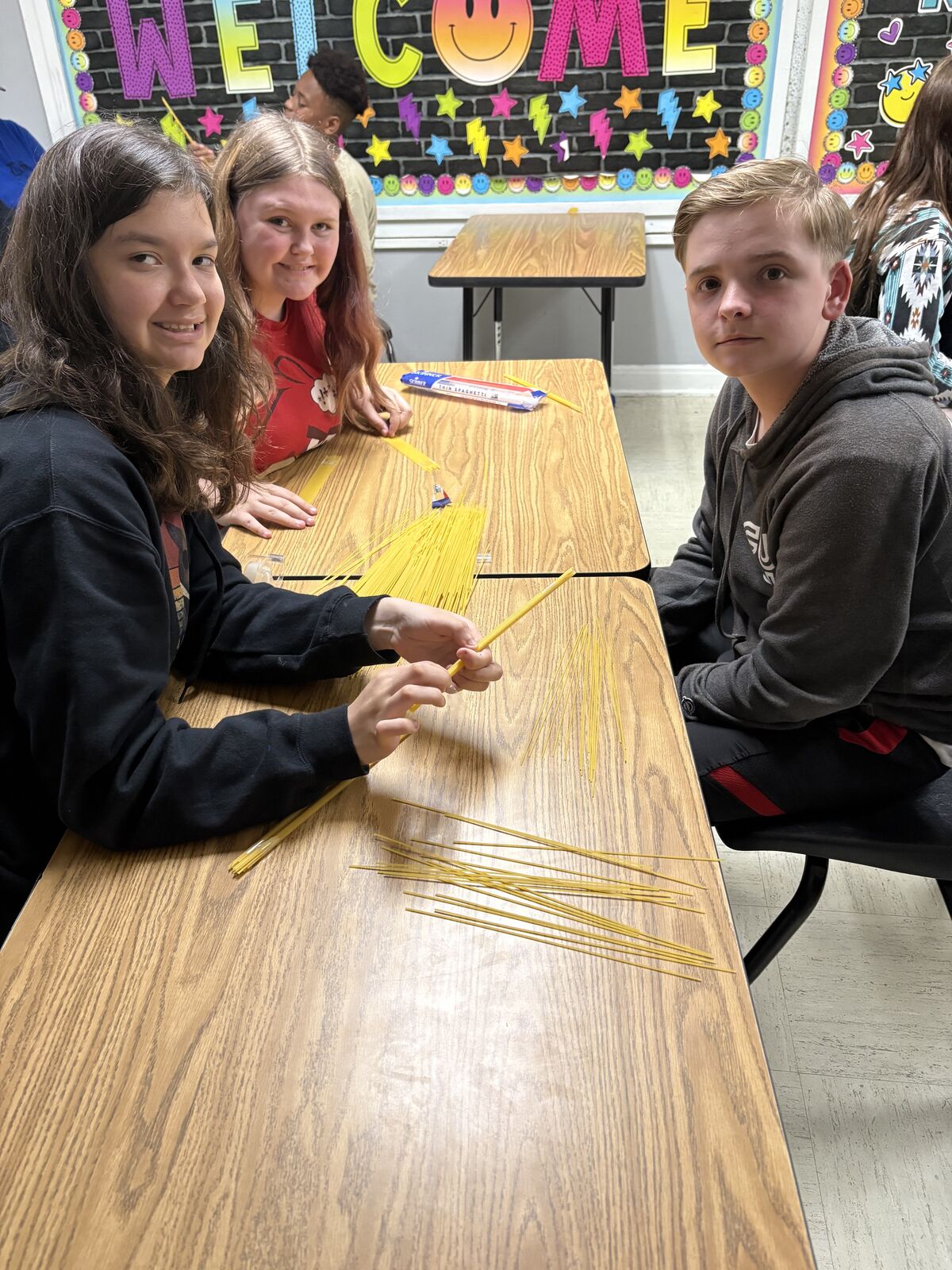 Hugo Public Schools - Home