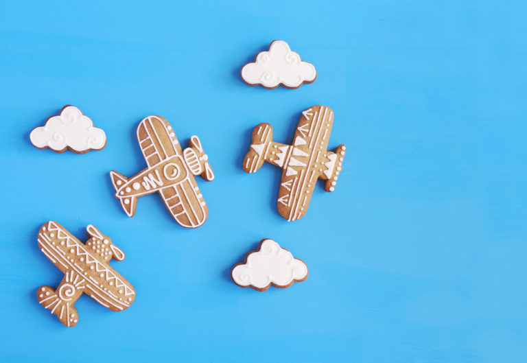 Airplane Snacks: Then and Now | Travel BlogParkSleepFly.com Travel Blog