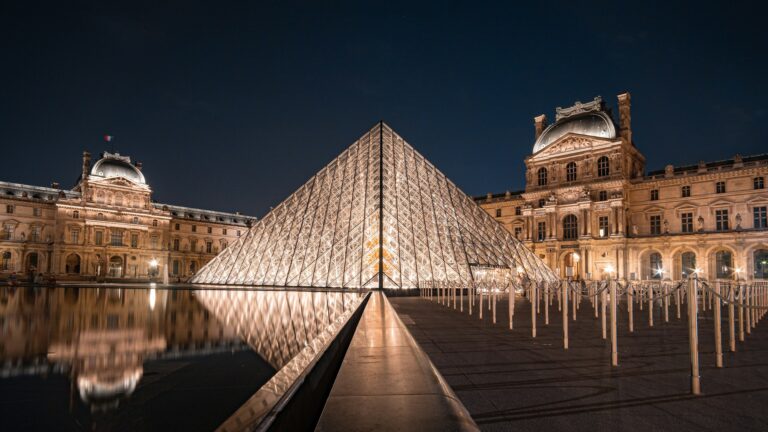 25 Most Beautiful Landmarks in the World | PSF Travel BlogParkSleepFly ...