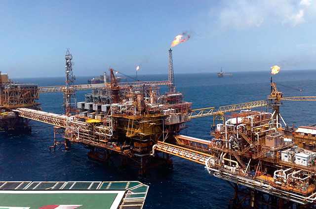 BHP Billiton gana la licitación por el campo petrolero Trión - Quintana ...