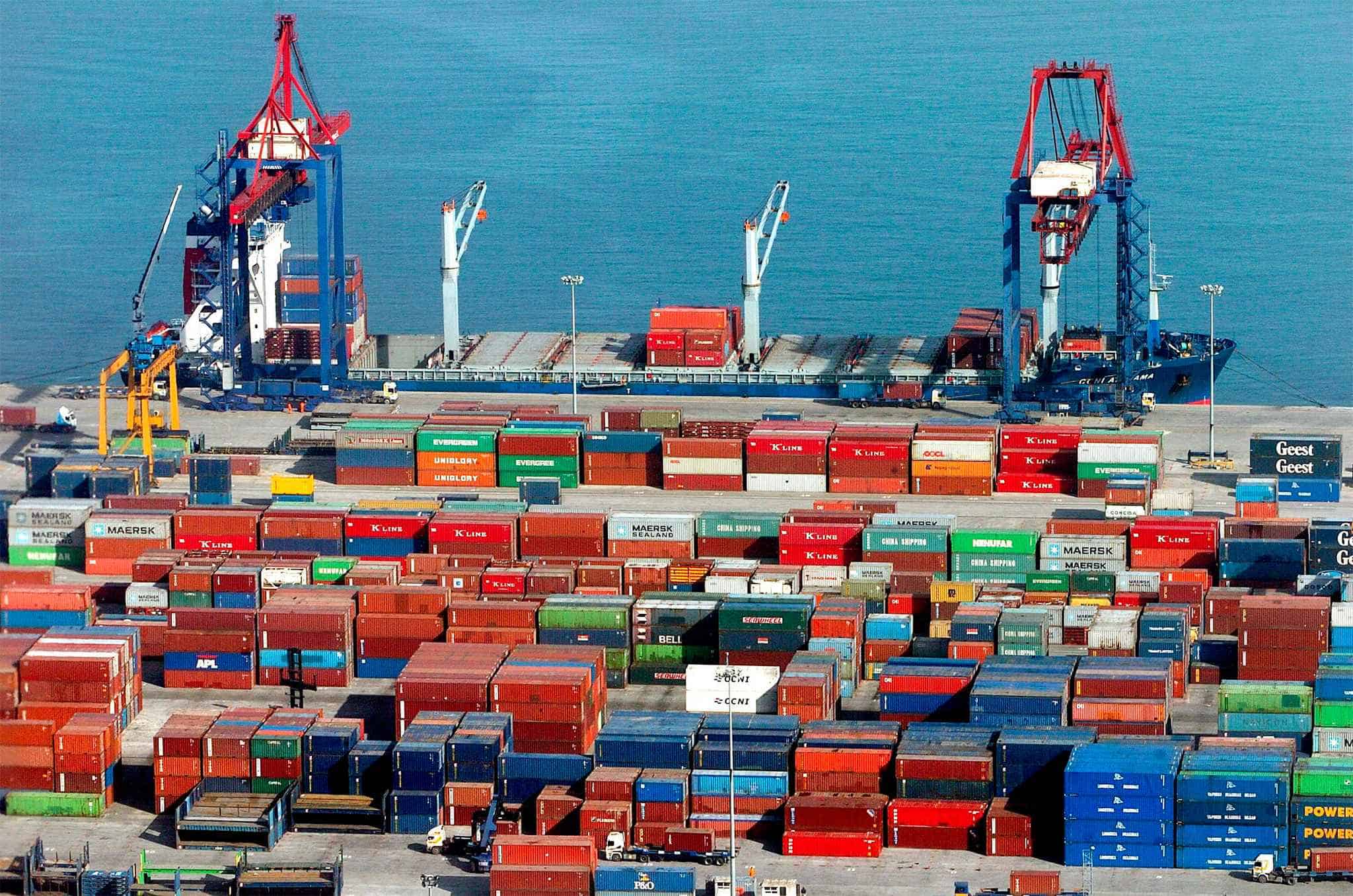 Exportaciones mexicanas crecen 10 por ciento anual en marzo INEGI