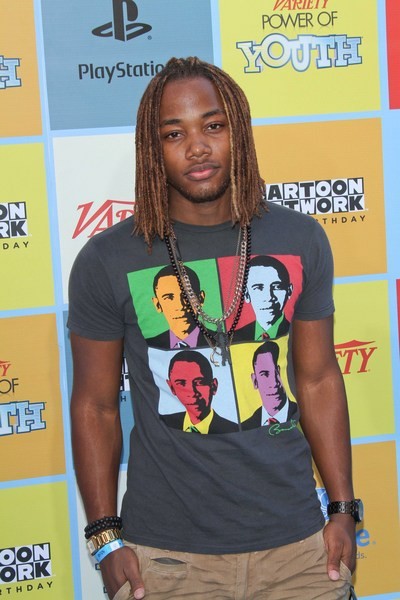 Leon Thomas | Genius