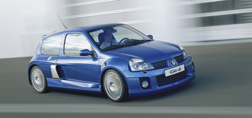 In a ‘05 V6 Clio Twin Turbo – Kersal Massive by Kersal Massive