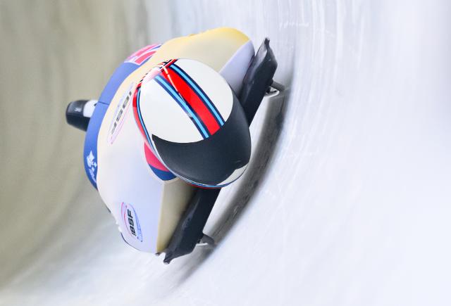 Britain's Matt Weston, Belgium's Kim Meylemans clinch World Cup ...
