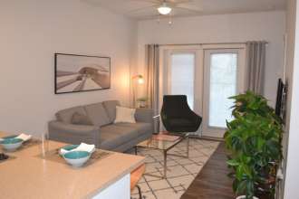 UIUC Apartments, Houses, & Off-Campus Housing | College Pads