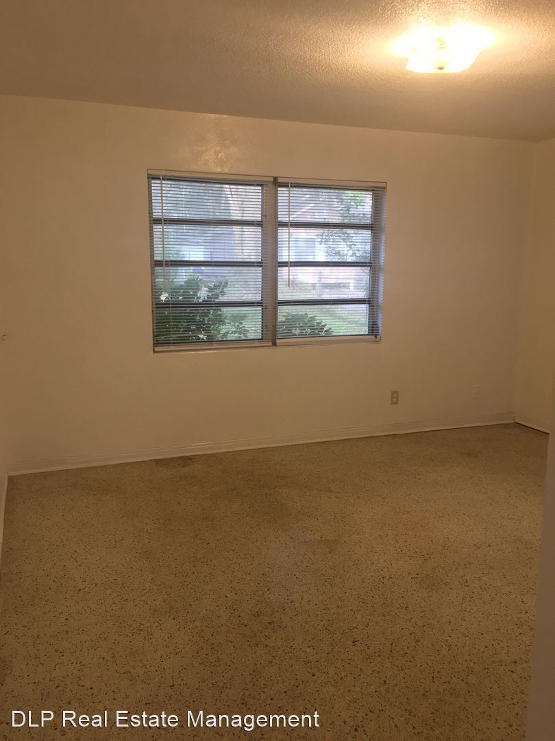 Embry-Riddle Aeronautical University Off-Campus Housing | College Pads