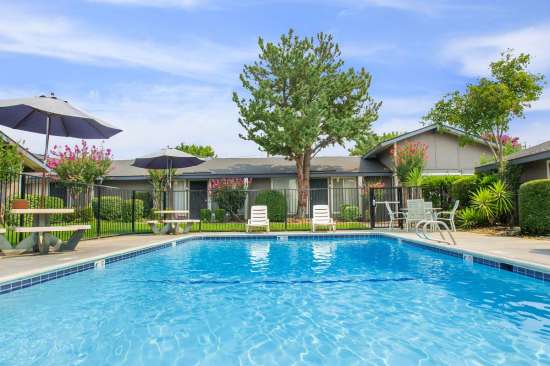 Fresno State Off-Campus Housing for 20-21| College Pads