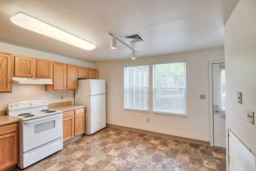 Off-Campus Housing Marketplace