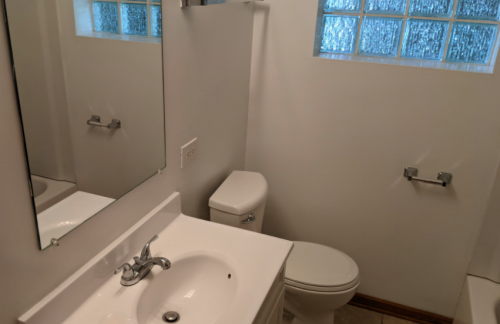 Off-Campus Housing Marketplace