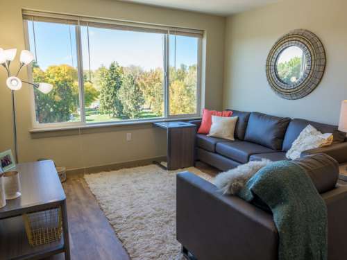 Off-Campus Housing Marketplace