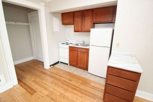 Off-Campus Housing Marketplace