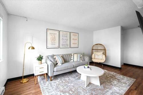 Off-Campus Housing Marketplace