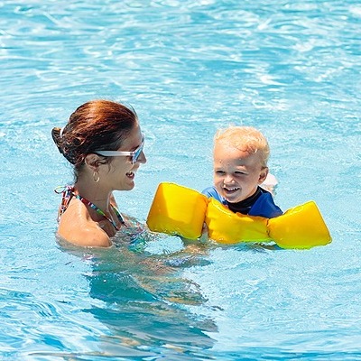 Parent & Child Swim Lessons (Ages 6 Months-3 Years) – YMCA of Orange County
