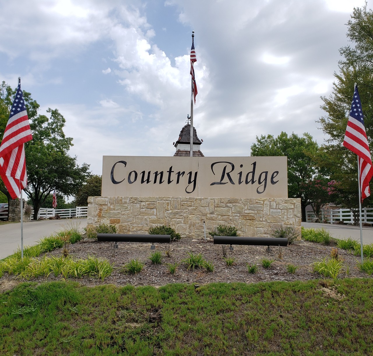 Country Ridge Monument Sign & Screenwall - Lorie Galloway Companies, Inc.