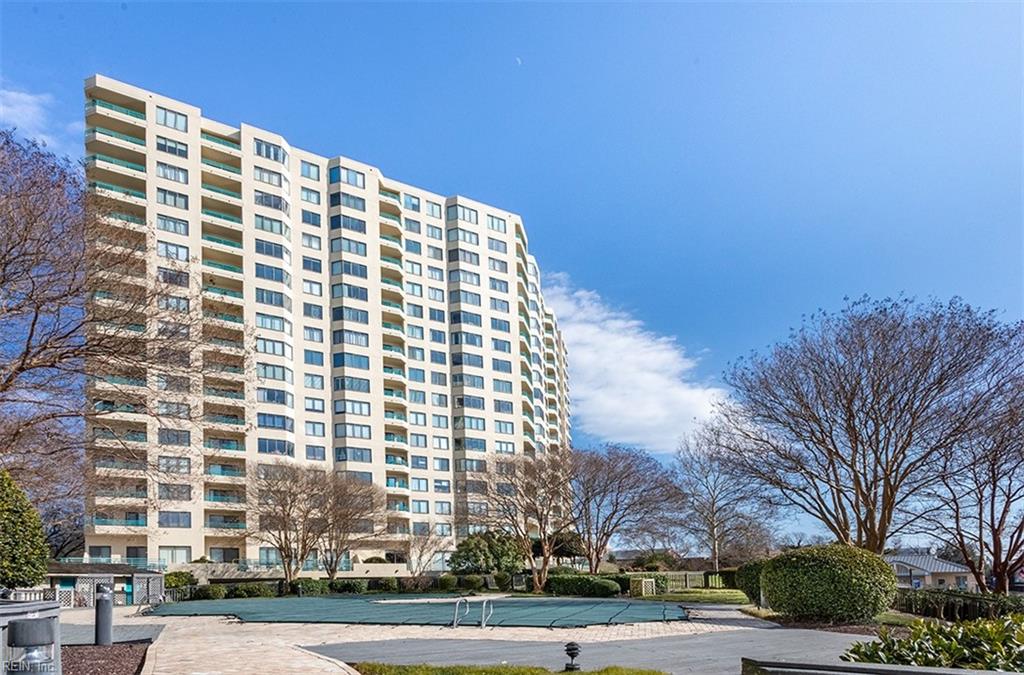 7501 River Road Unit 10G Newport News VA 23607 - Liz Moore and Associates