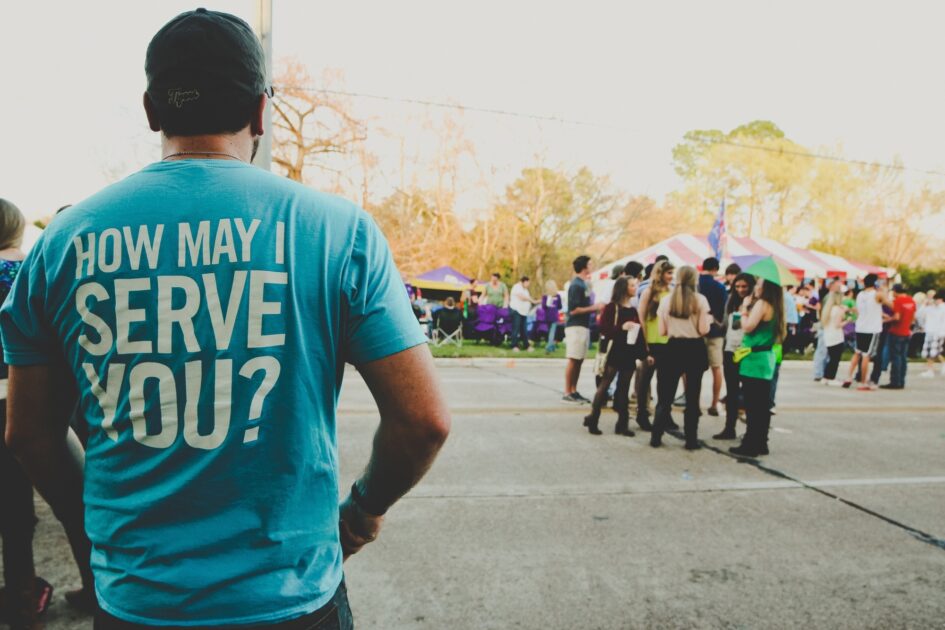 Renovaré | Service: A Practical Guide - Adele Calhoun