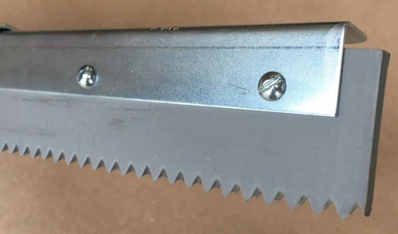 SD36SE-3/16 - 36" Serrated Gray Squeegee, 3/16" Serrations, 6/ctn