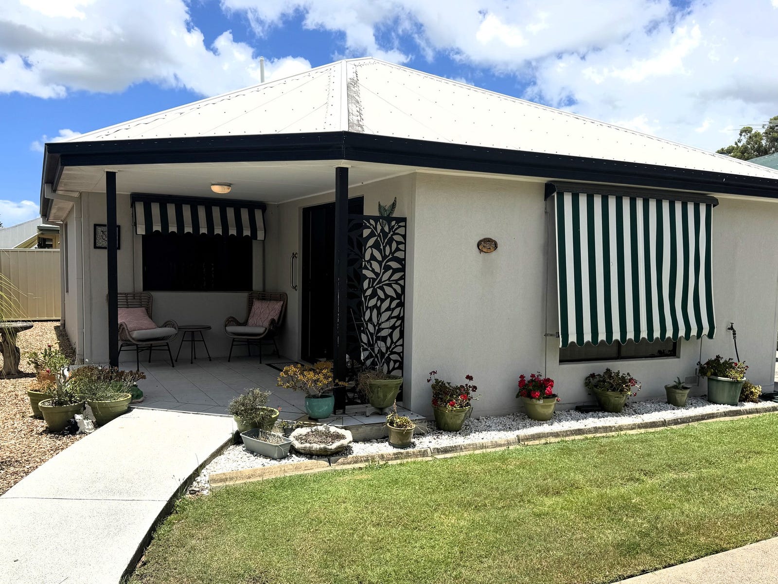Retirement Living For Sale Eagleby Qld 4207 | 124/196 Logan Street