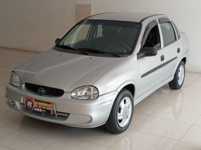 CORSA SEDAN 2001 - R2 Automóveis
