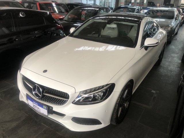 C 180 2018 - Jairo Automóveis