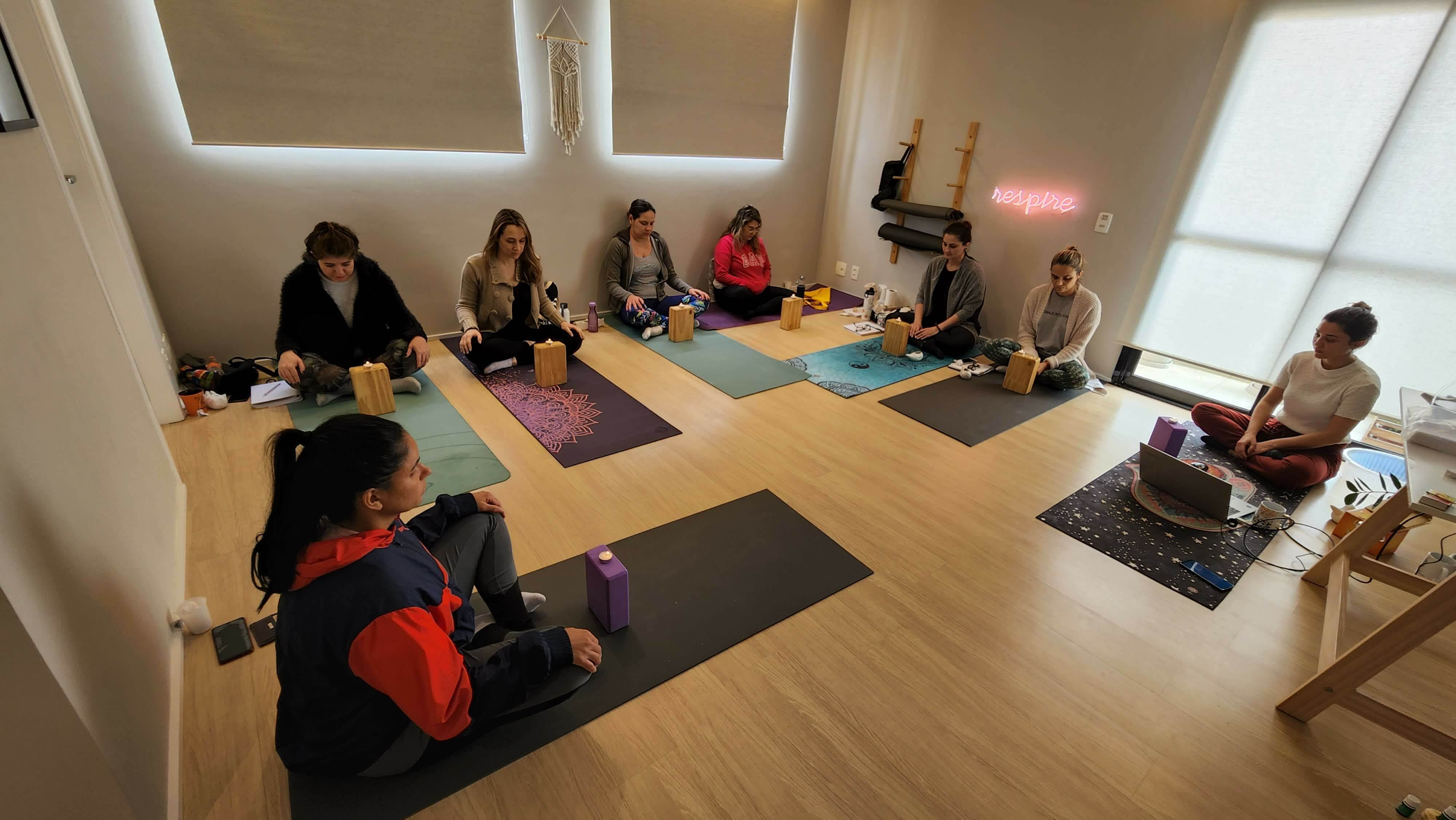 💌 Foco na solução - by NATHALIA MORGANA - Yoga e Meditação