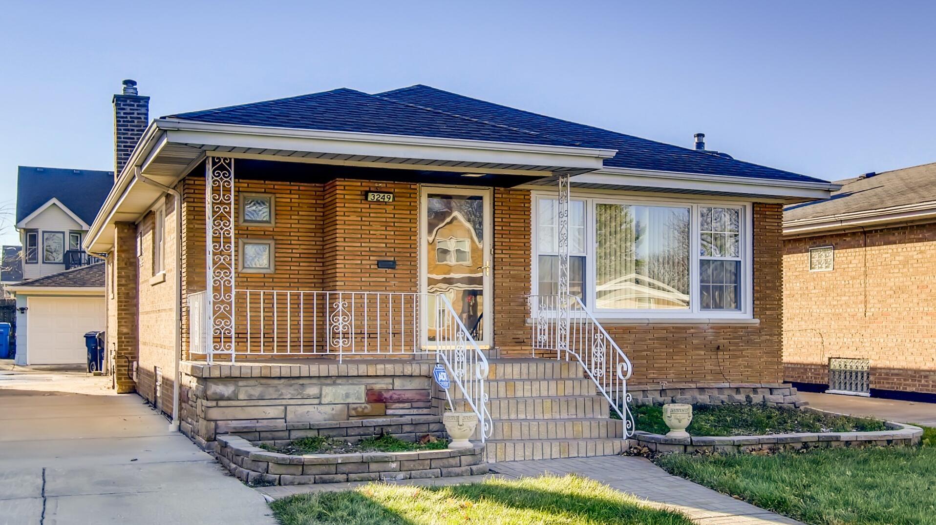 3249 W 85th , Chicago, IL | MLS# 10943708 | Berkshire Hathaway ...