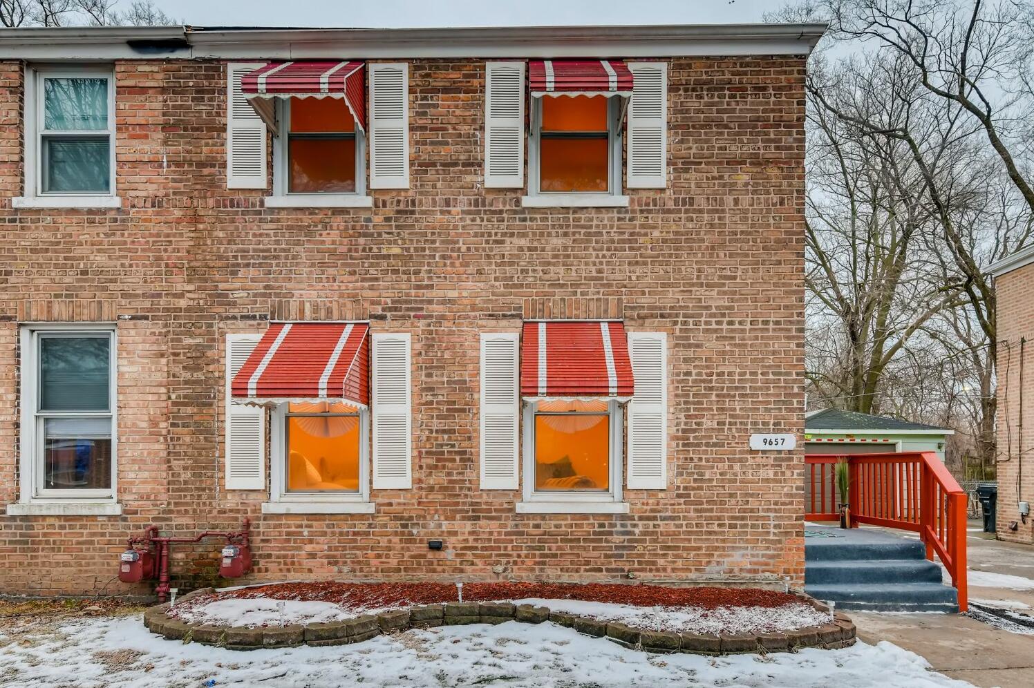 9657 S Yates , Chicago, IL | MLS# 10967245 | Berkshire Hathaway ...