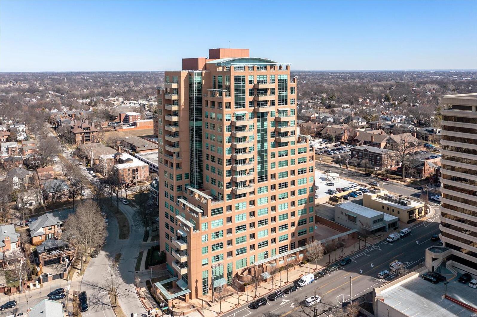 8025 Maryland Avenue #7A, St Louis, MO | MLS# 22074316 | Gladys Manion ...