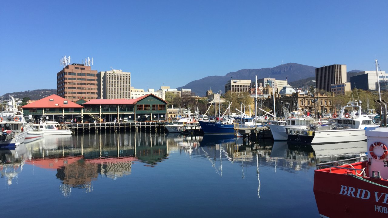 Hobart Walking Tours | Hobart history walking tour