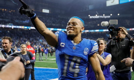 NFL DFS First Look: Week 12 Football Odds, Salaries, Stats, Matchup ...