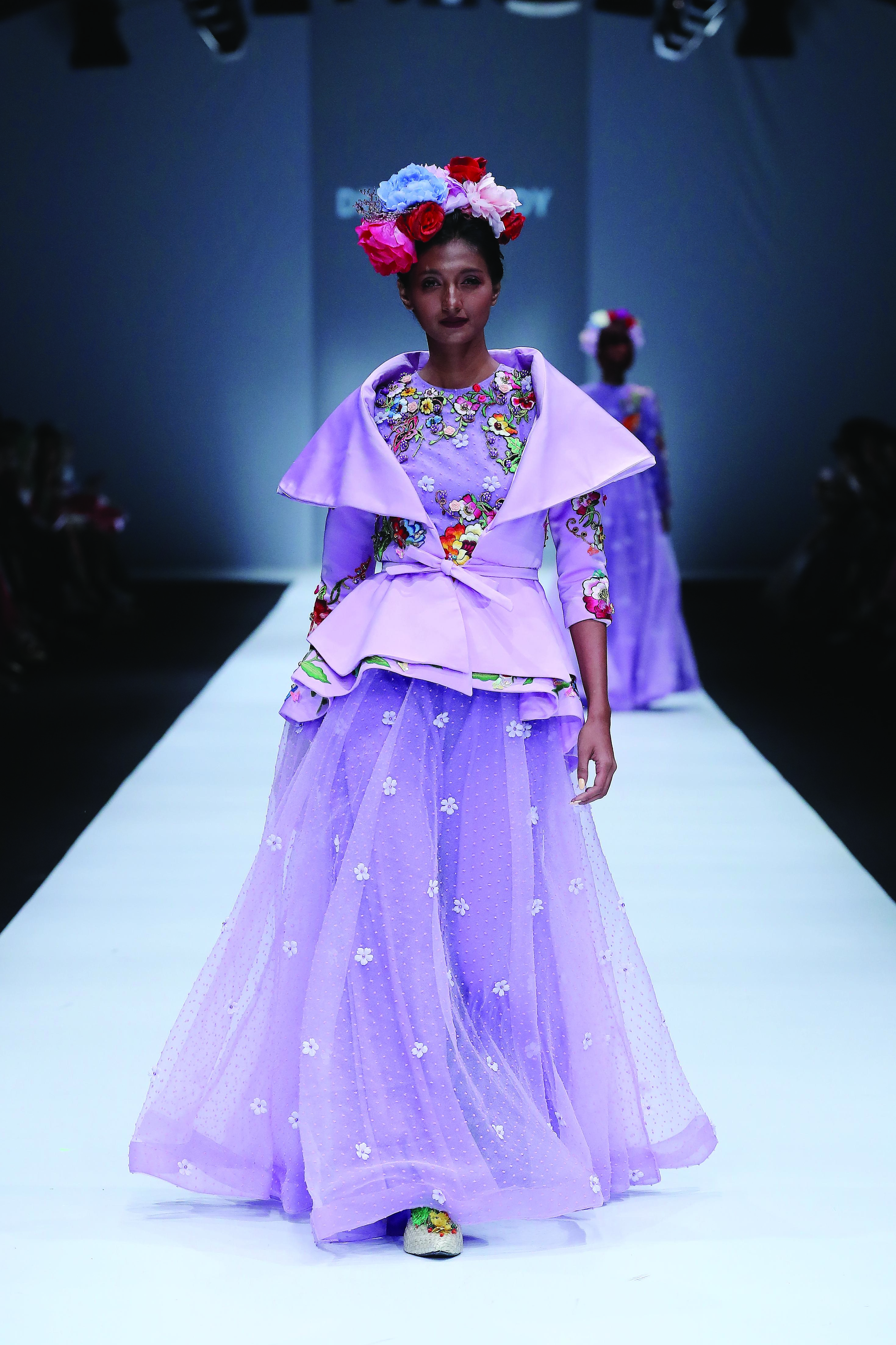 Exotic of West Sumatera Presents Runway Show at Jakarta Fashion Week