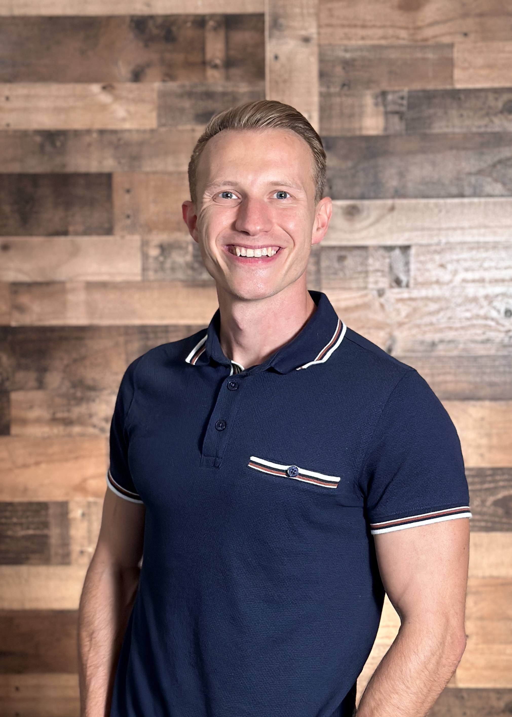 Hunter Williams – Ridgedale Baptist Church