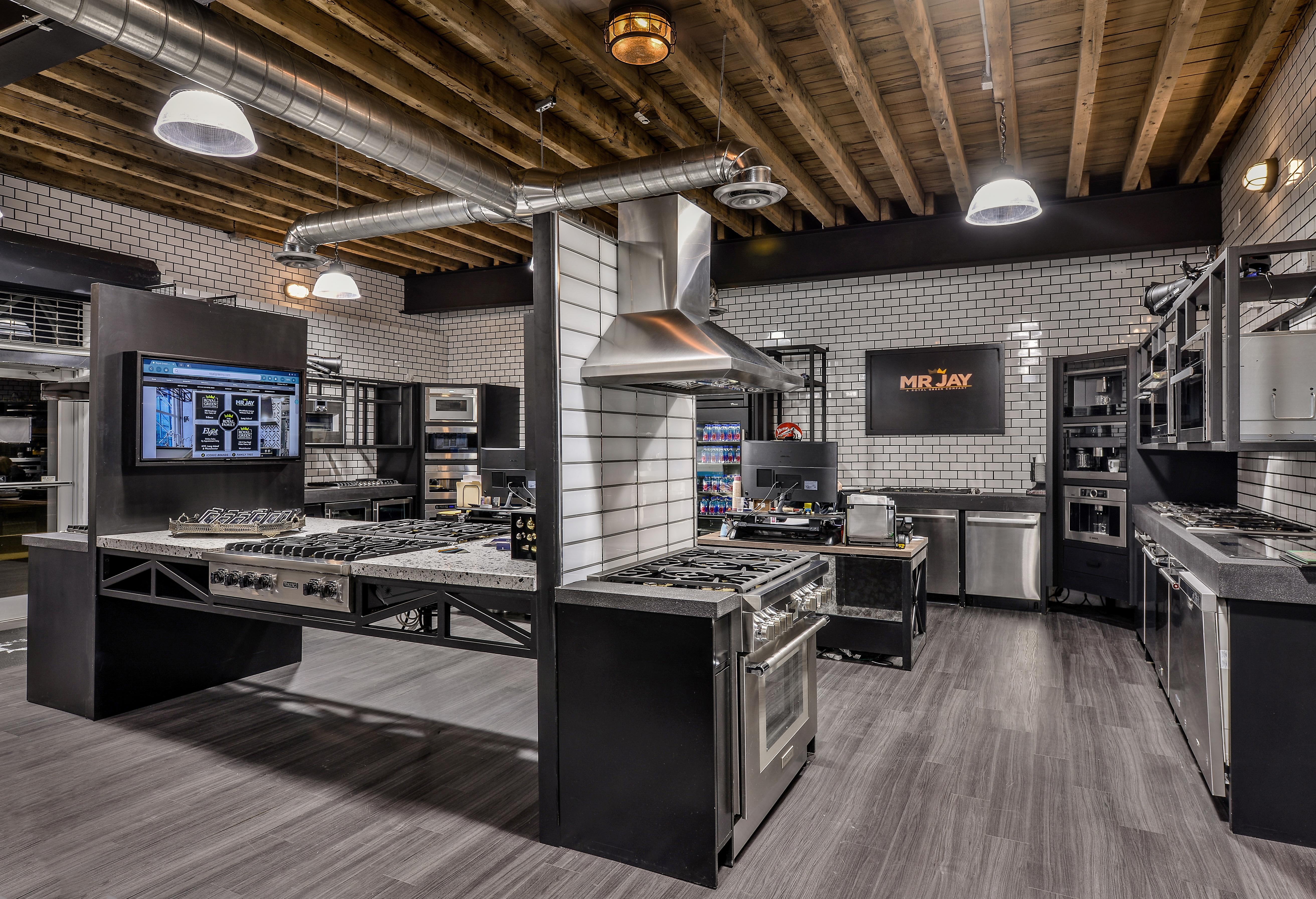 Mr. Jay Appliances Showroom | Royal Green Appliance