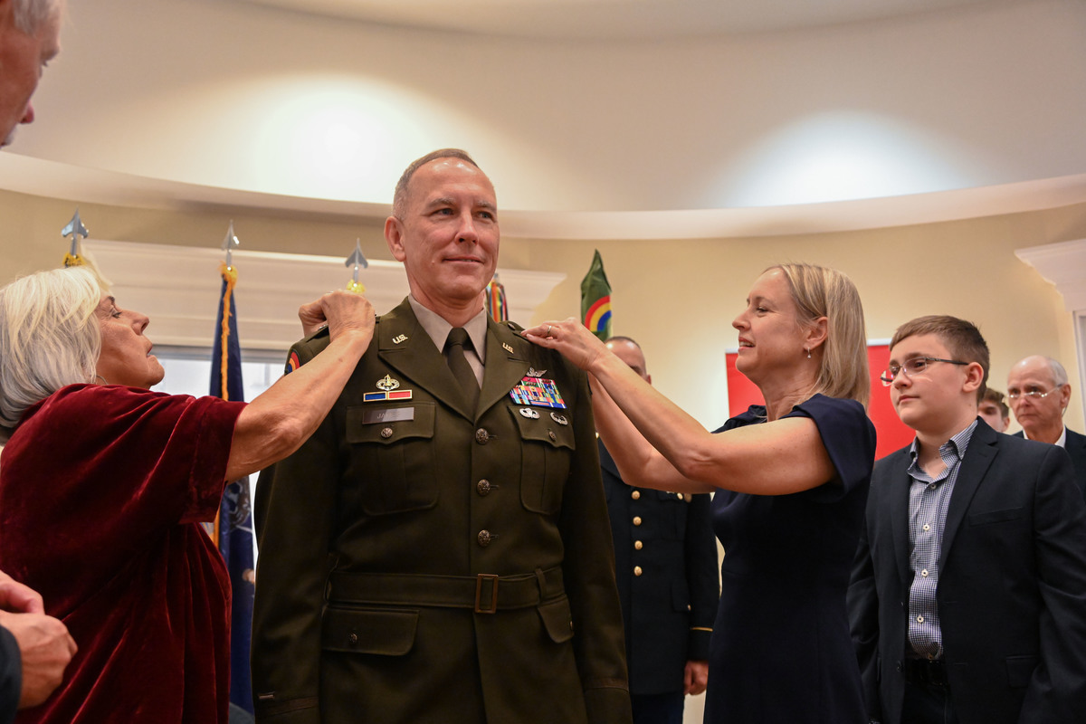 New 42nd Infantry Division Commander is promoted to major general in the New York Army National ...
